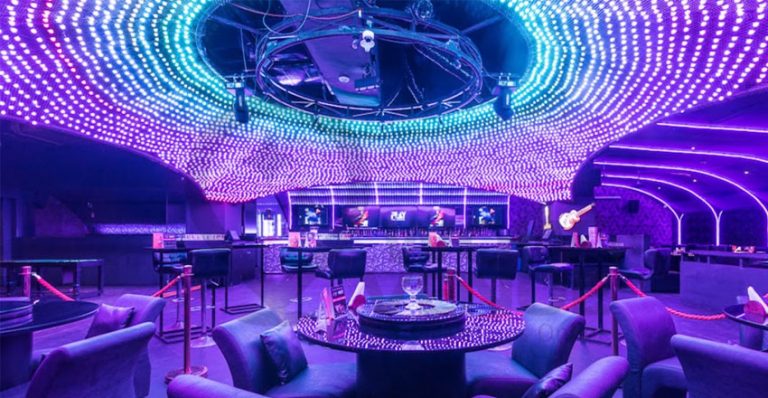 Top 10 Nightclubs in Mumbai: Clubs That Define Nightlife in Mumbai